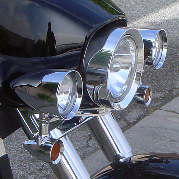 Headwinds: 10° CHROME - Bradley - 7" Headlight Bezel